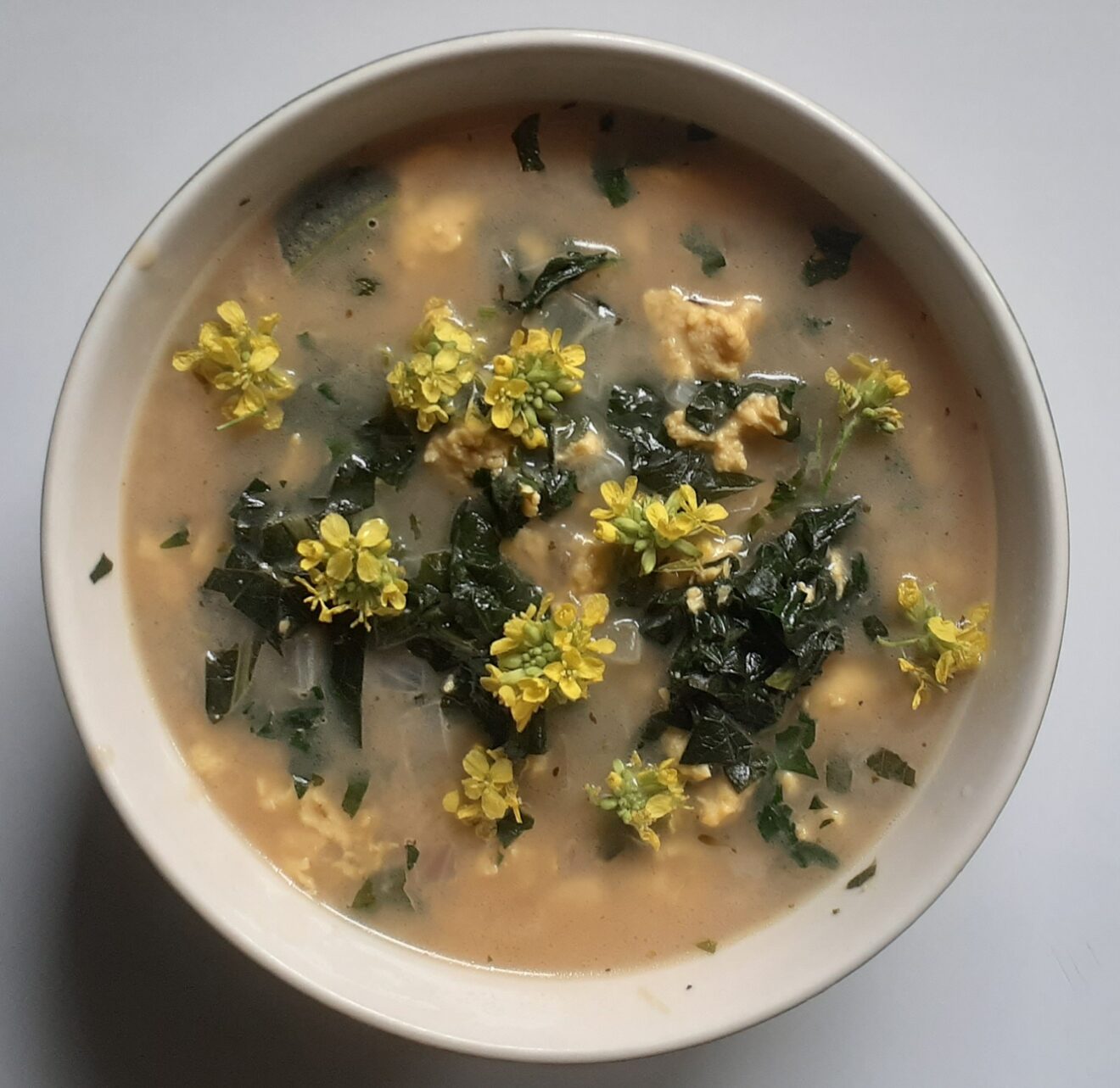 Pacific Horticulture | Fantastic Foods Underfoot