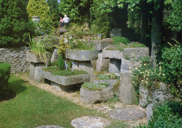 Pacific Horticulture | Trough Gardening