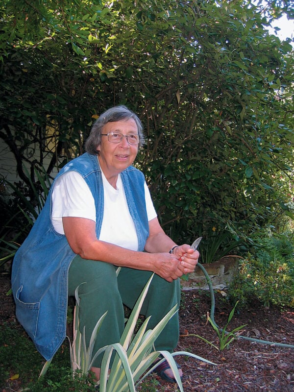 Pacific Horticulture | Barbara Worl: A Profile