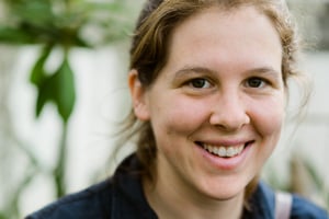 Pacific Horticulture | Tending Gardens at Filoli with Hallie Schmidt